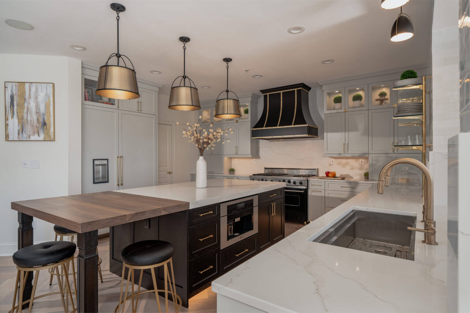 Unveiling Timeless Charm: Characteristics and Pitfalls of Timeless ...